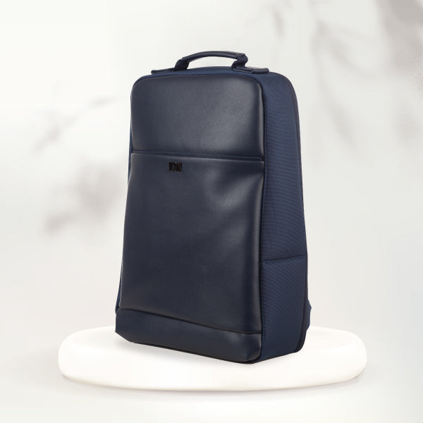 ICON: Luggage, Suitcases & Backpacks