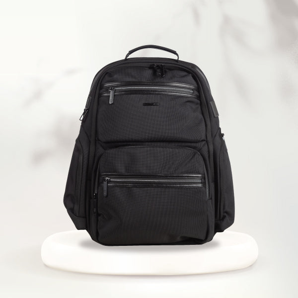 ICON: Luggage, Suitcases & Backpacks